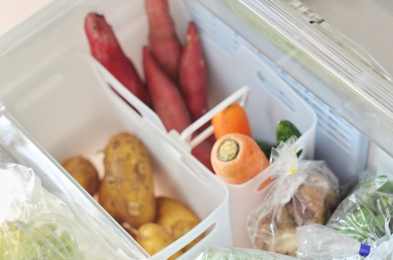 [セリア]やわらか野菜ストッカーで野菜室に秩序を！その特徴を紹介 | コダテ生活
